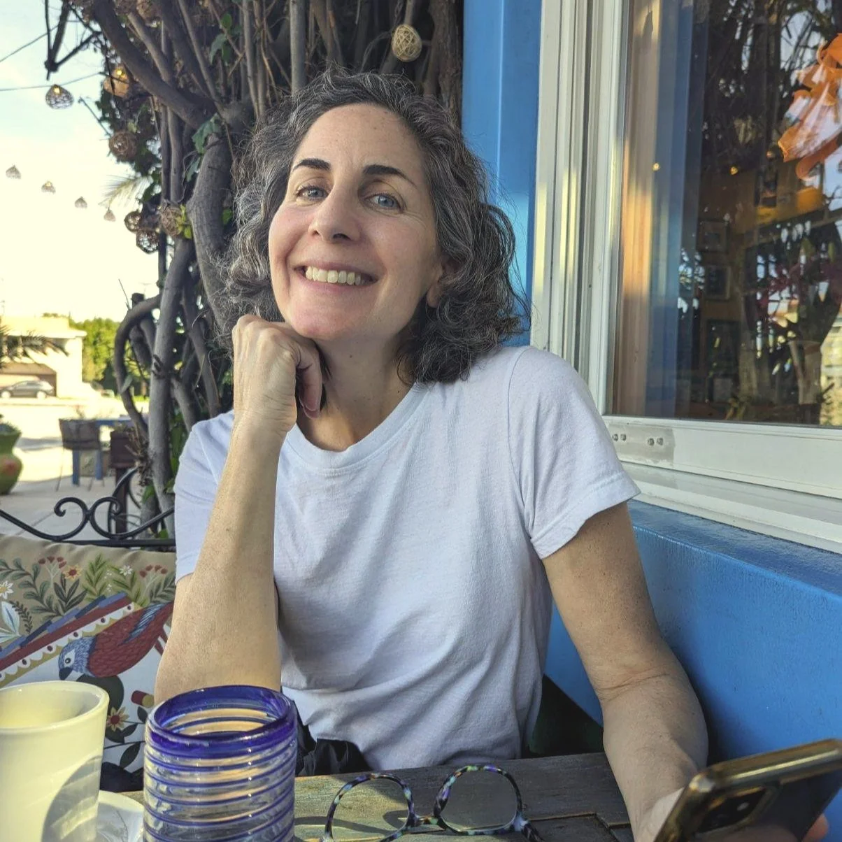 Elizabeth Solaka Photography -about — Solaka Photography