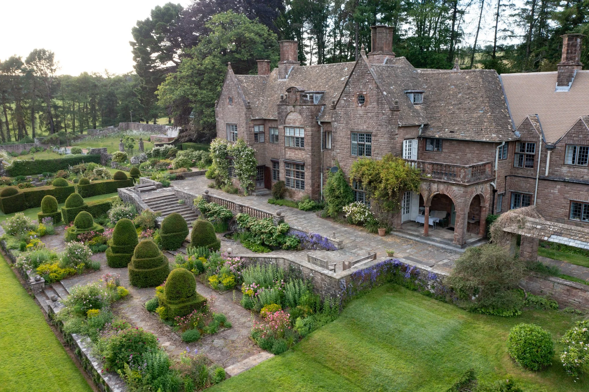 Private - Wyndcliffe Court - Monmouthshire — Sarah Price Landscapes