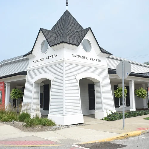 Things To Do — Visit Nappanee
