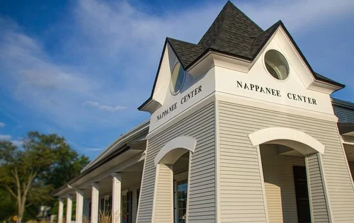 Welcome to Nappanee — Visit Nappanee