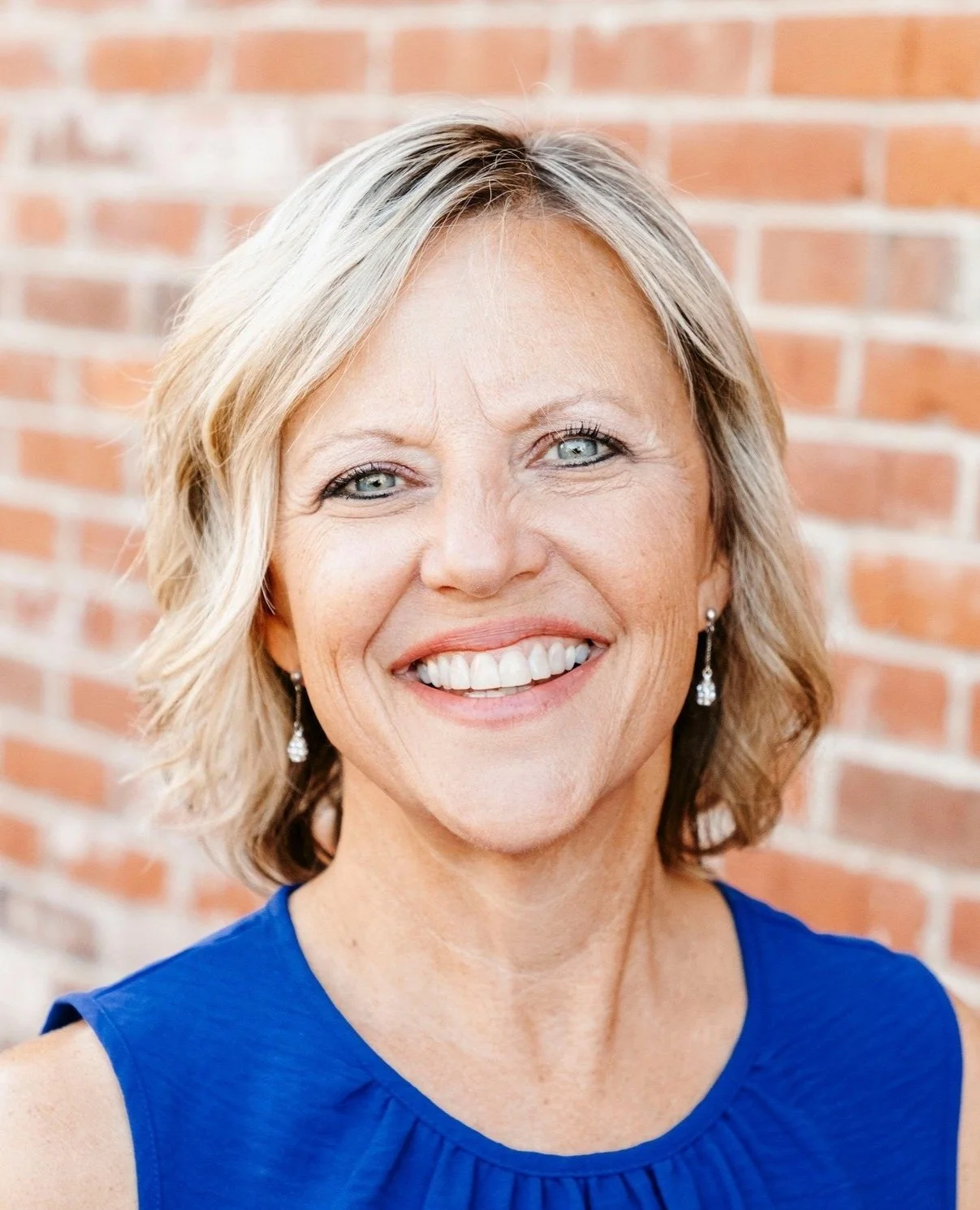 Diane Schultz — The Cabin