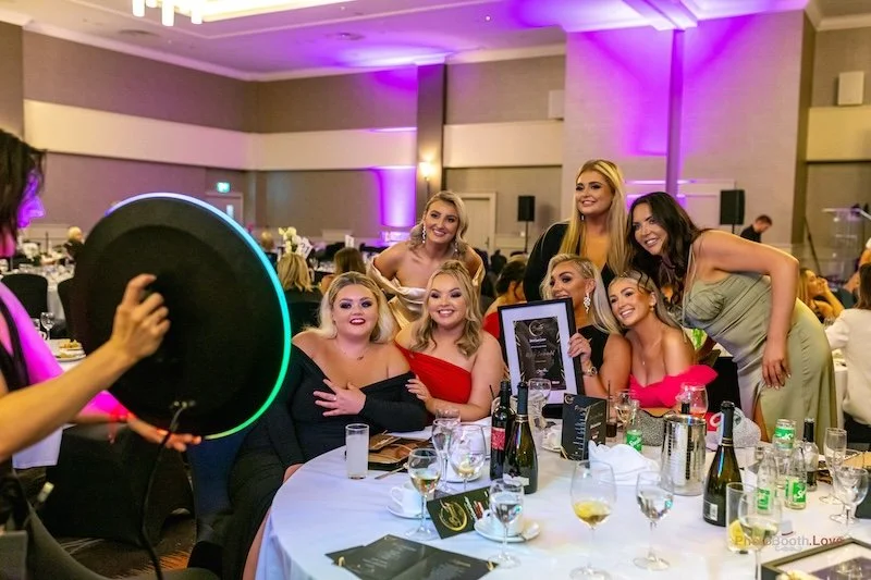 PhotoBooth.Love - Photo Booth Rentals - Get A Quote