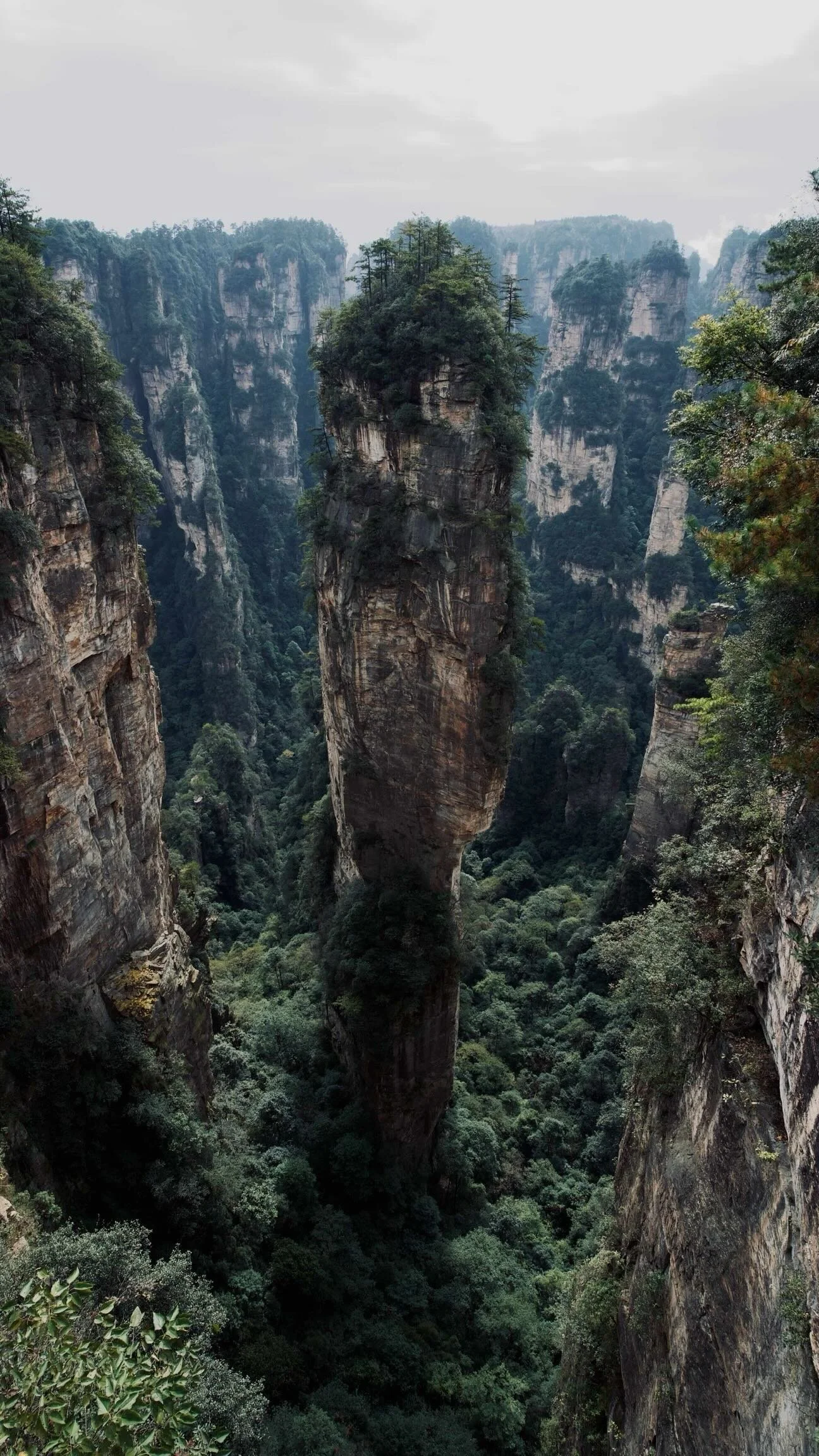 Beautiful, chaotic Napoli: a guide to its historic centre — Ling and Jace