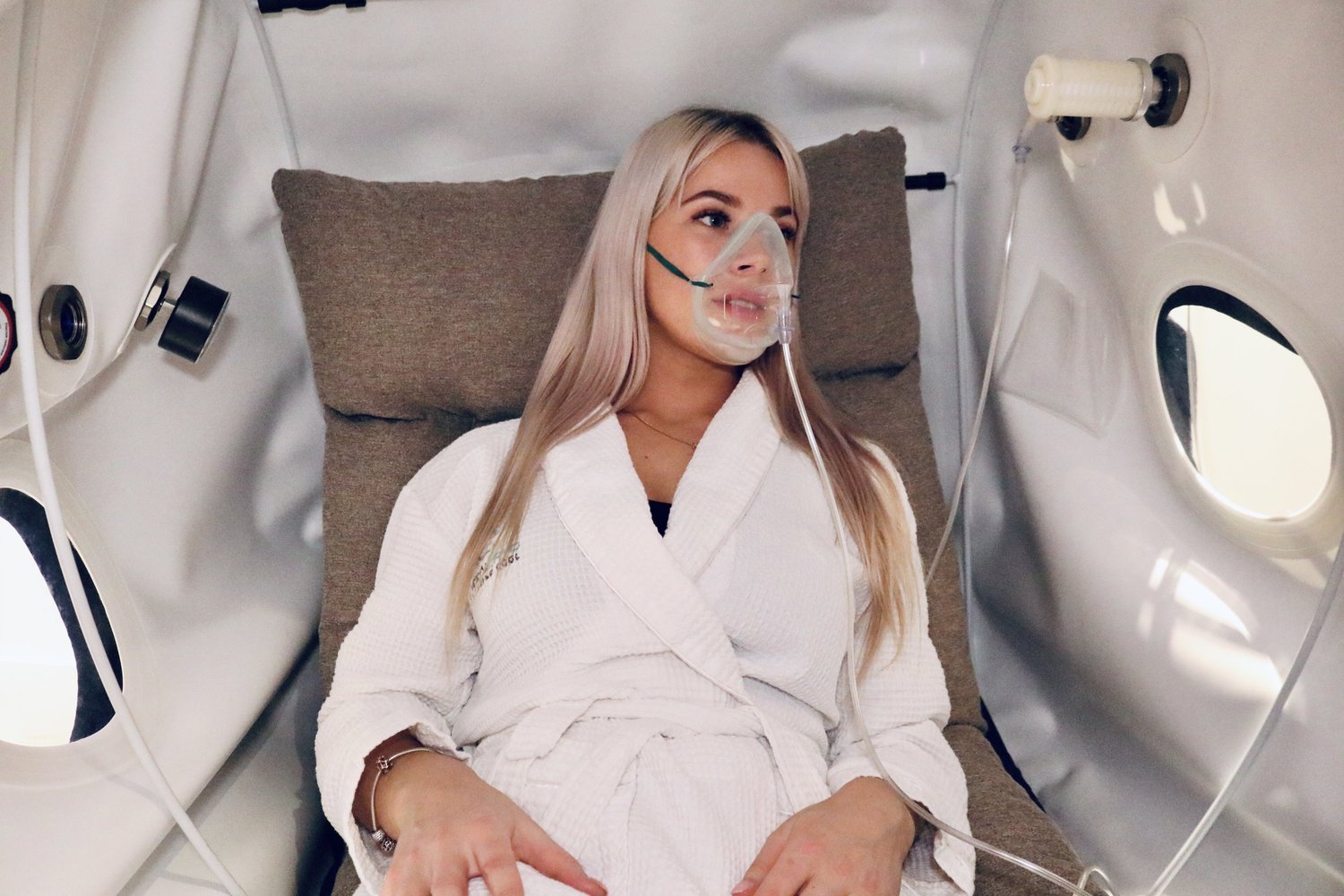Hyperbaric Oxygen Therapy (HBOT) in London — LondonCryo
