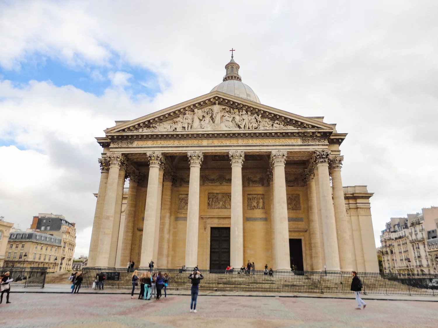 HOW TO SPEND 24 HOURS IN PARIS AND SEE EVERYTHING IN ONE DAY - COMPLETE ...