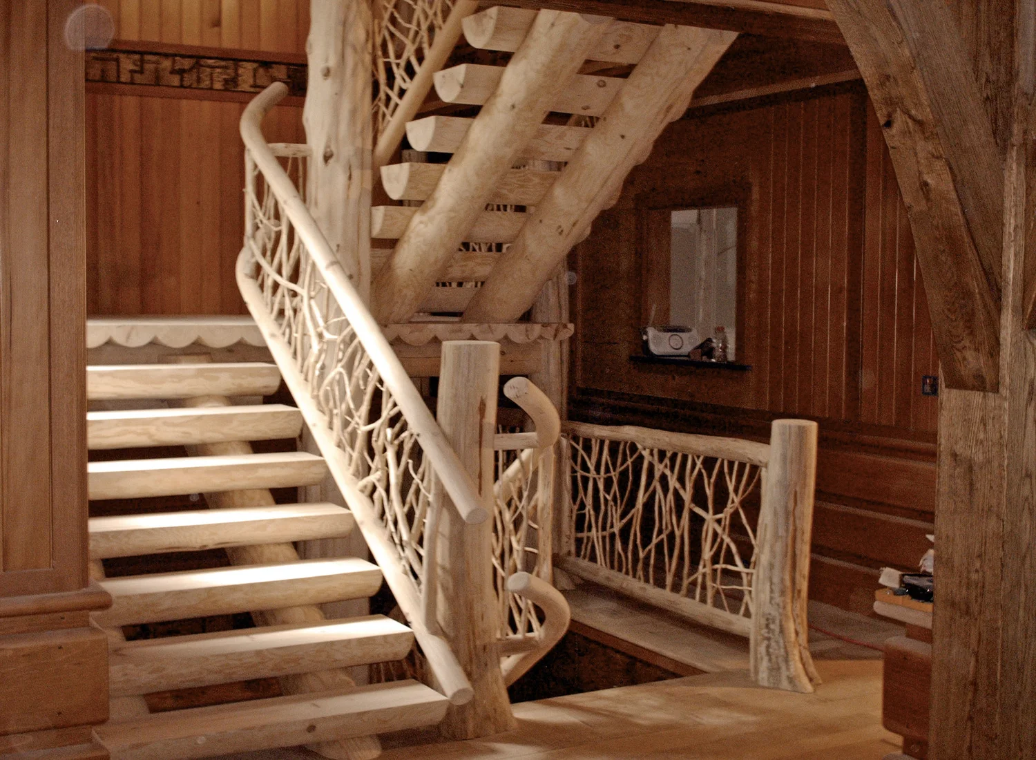 Logstairways - custom built log stairs, homes, railings, mantels