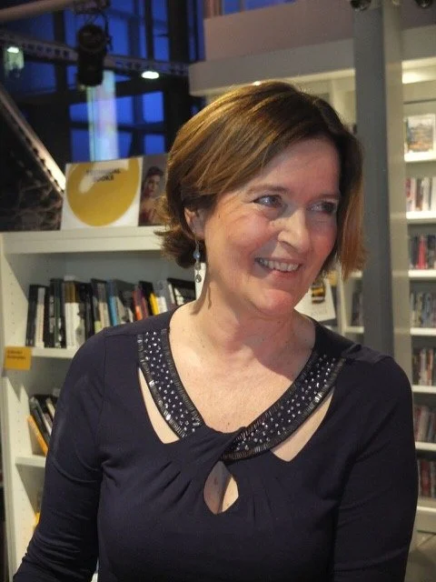 Jane Lythell — Bloodhound Books