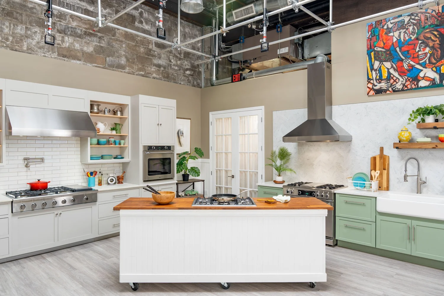 Prep + Shoot Kitchen Rental - Brooklyn Photo Video Rental Studio — Bond ...