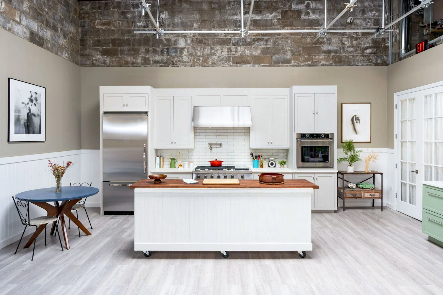 Prep + Shoot Kitchen Rental - Brooklyn Photo Video Rental Studio — Bond ...