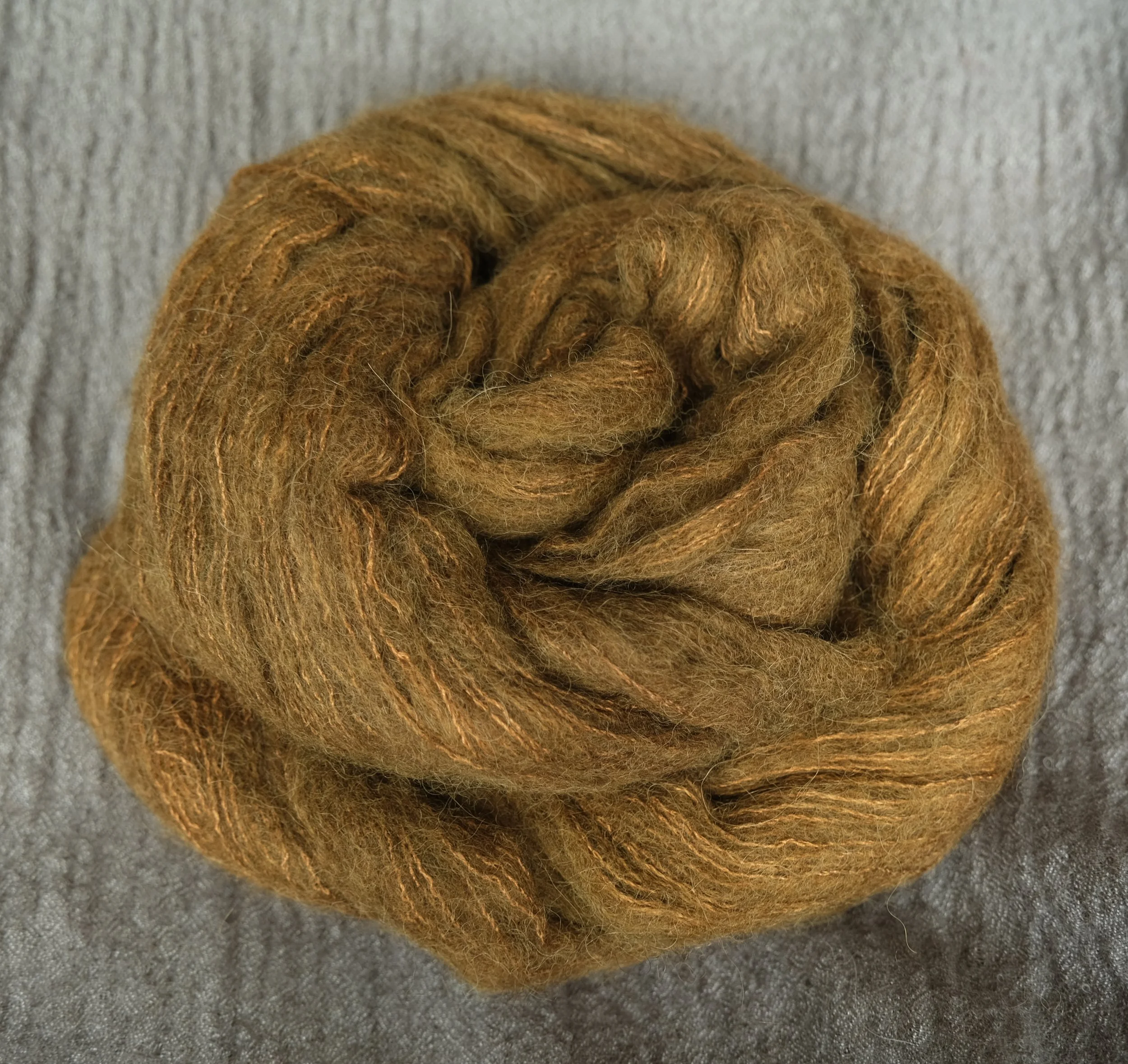 Dragon Gold on Lace - Luxury Cloud (dyelot 2) — NORNE YARN