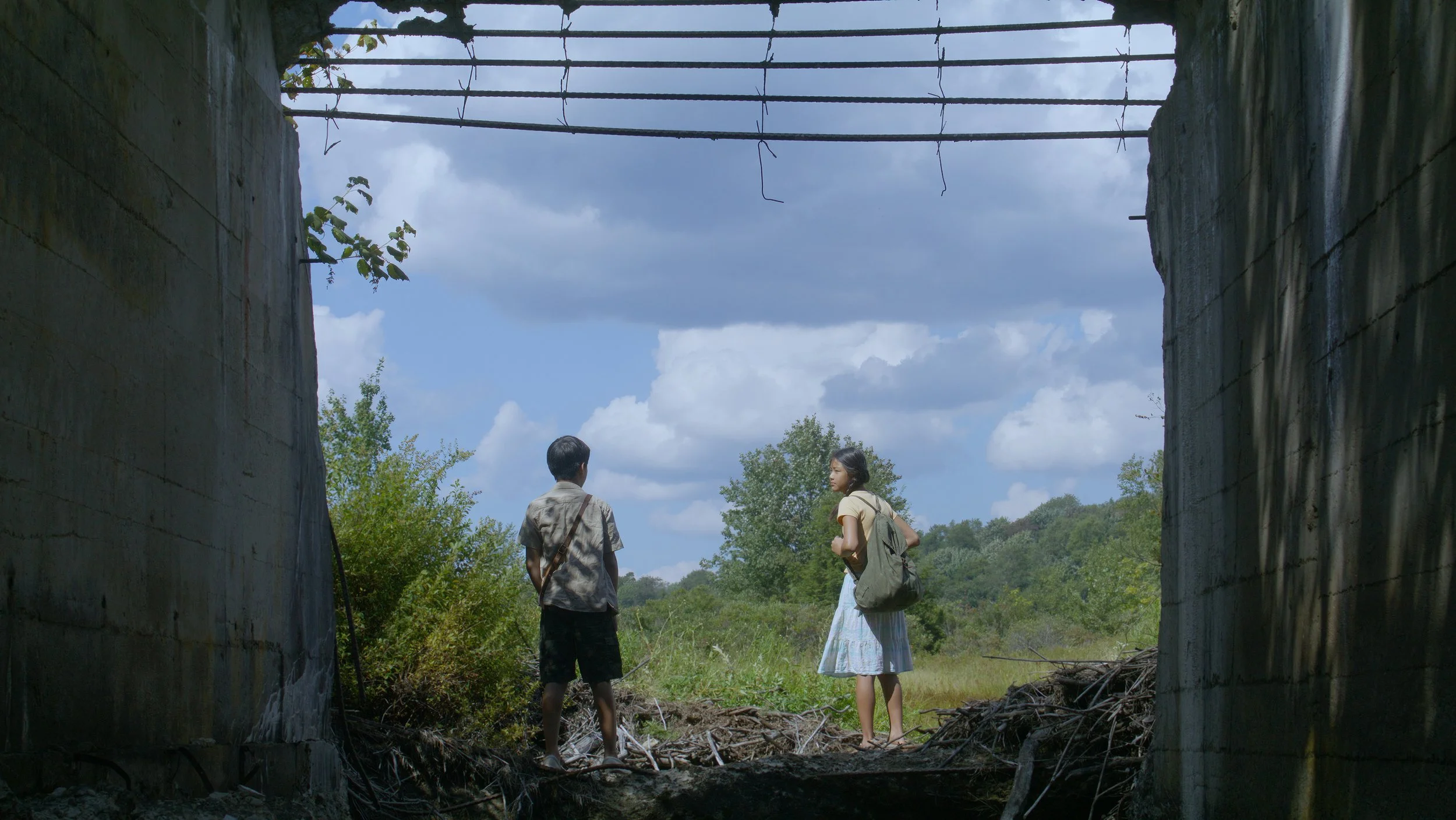 Vanishing Shore — YANG YONGLIANG