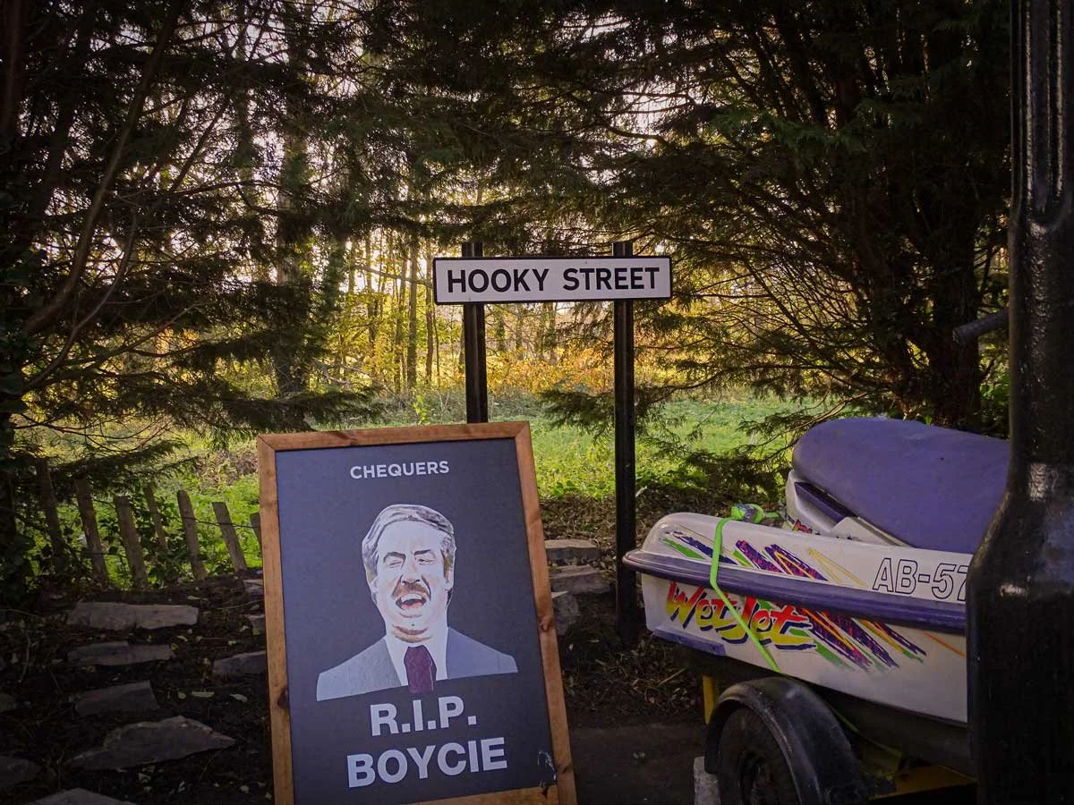 Long Live Hooky Street - Kent pub transforms garden into Only Fools ...