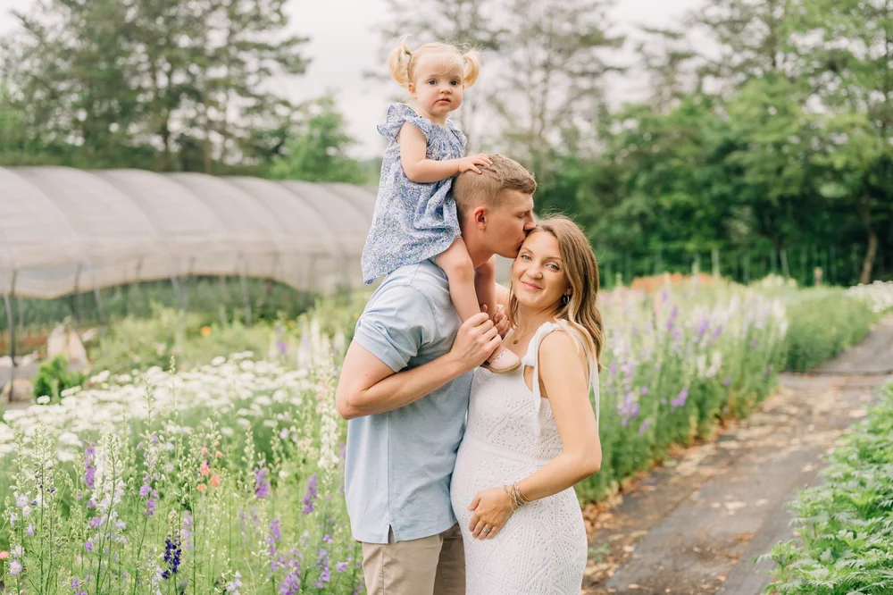 Flower Farm Mini Session in Greenville, Sc — Greenville Family ...