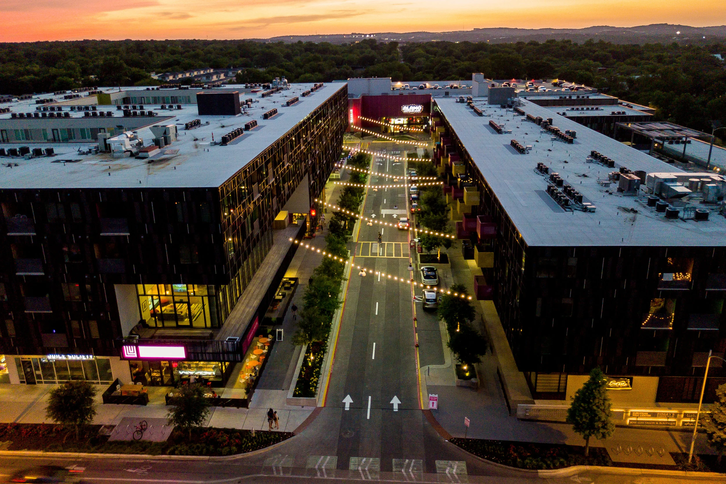 Project Gallery — Lamar Union Plaza