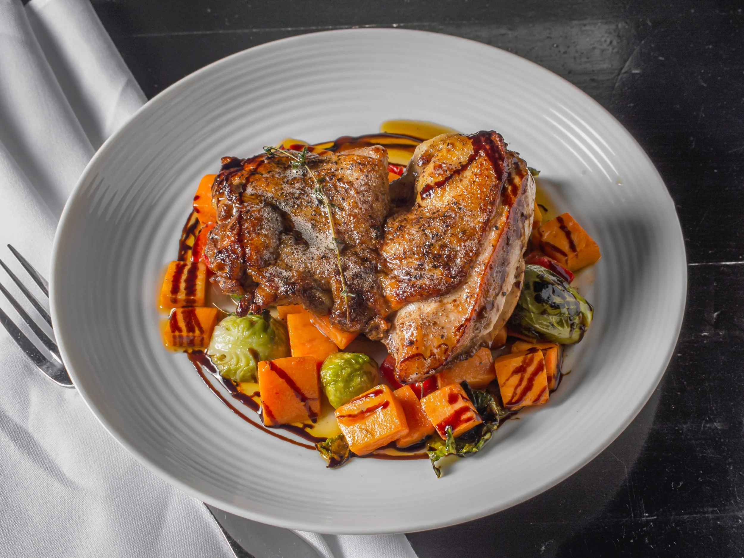 Finley's of Green Street | Best Huntington Restaurant and Bar