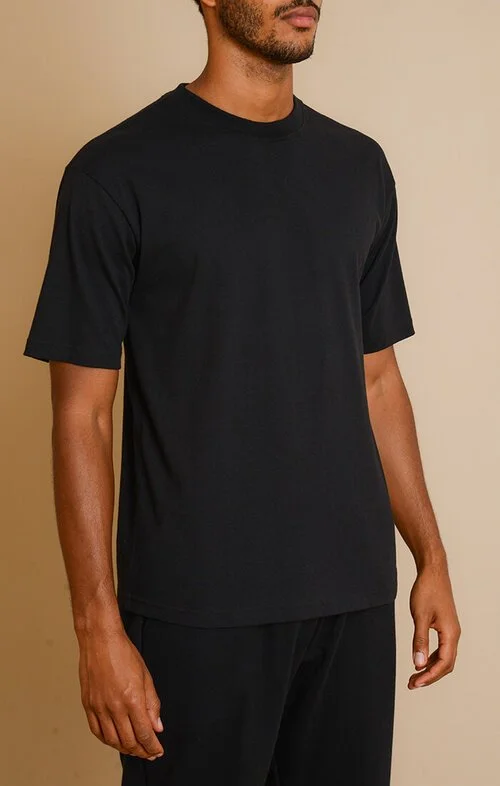 Custom Merch for Businesses | High-Quality Custom Blanks | BOMME STUDIO