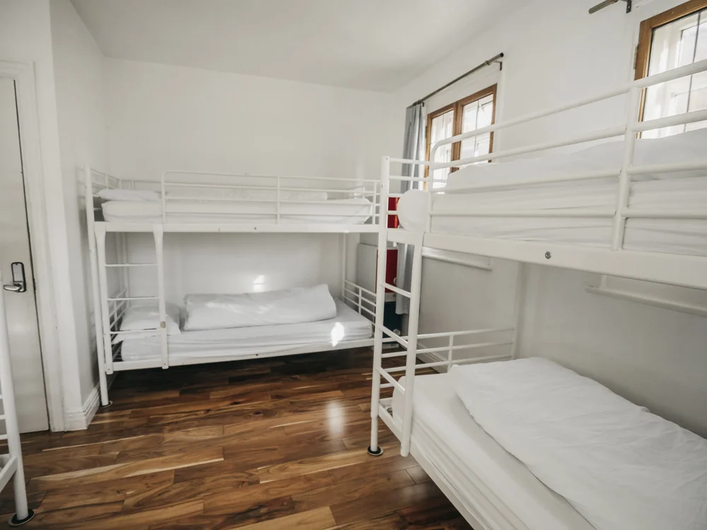 The Walrus Bar & Hostel | Buzzy Bar & Homely Hostel in London Waterloo