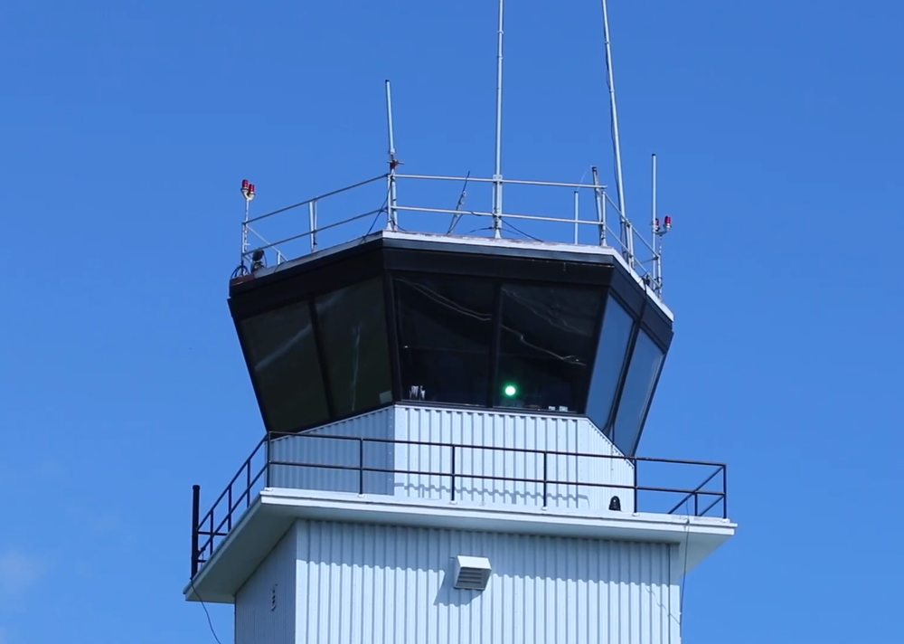 Miami Aviation School - ATC Light Gun Signals: Essential Knowledge for ...