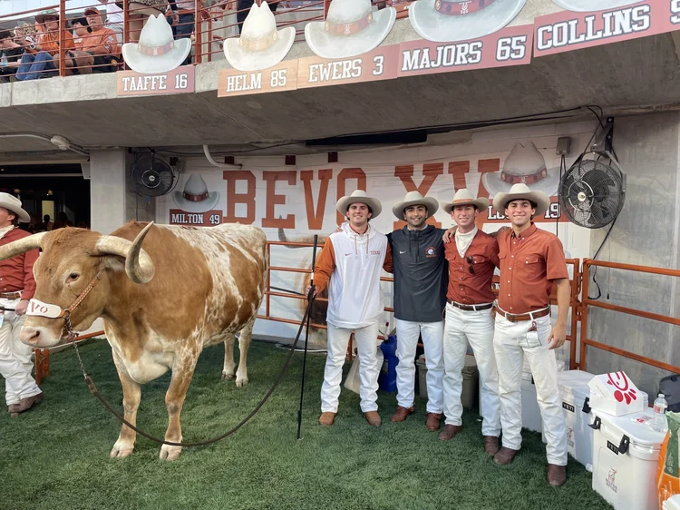 Silver Spurs — ZBT | Texas Lambda Chapter