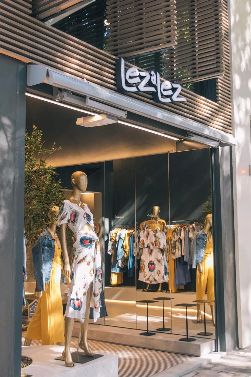 LEZ A LEZ — be.bo.