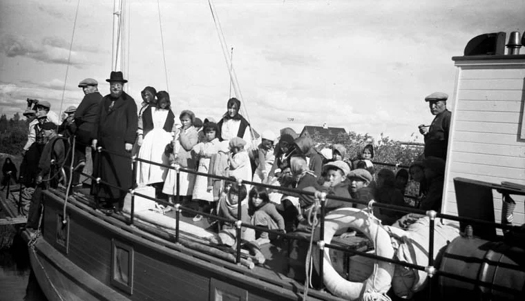 The Canadian Teacher: a Historic Photo Album — The French-Canadian ...