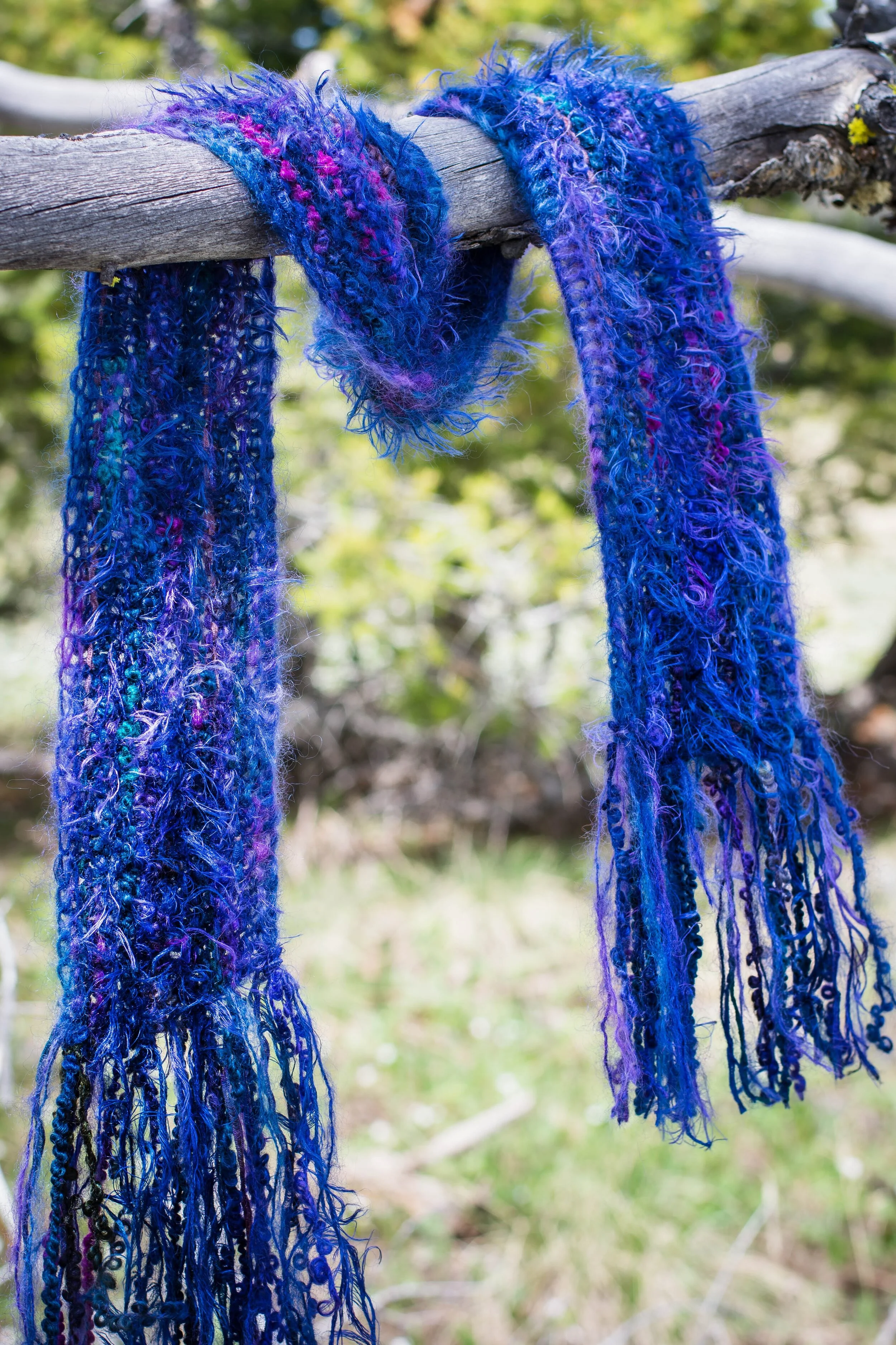 DESIGNS — MOUNTAIN COLORS INC.