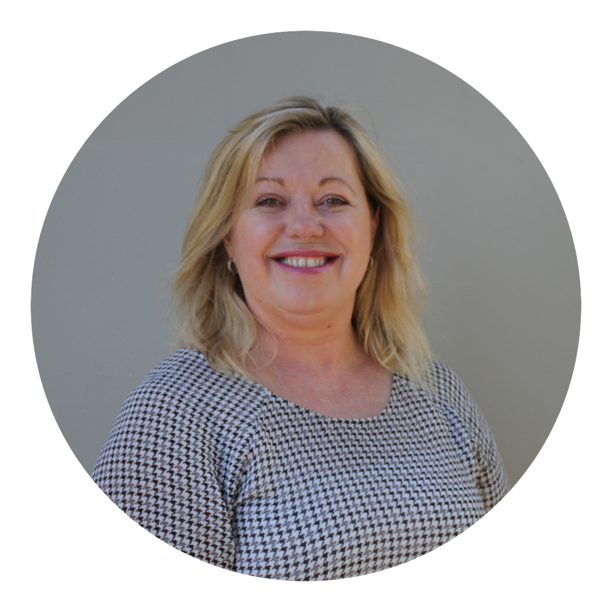 Our People — Dr J Alberts @ Headway