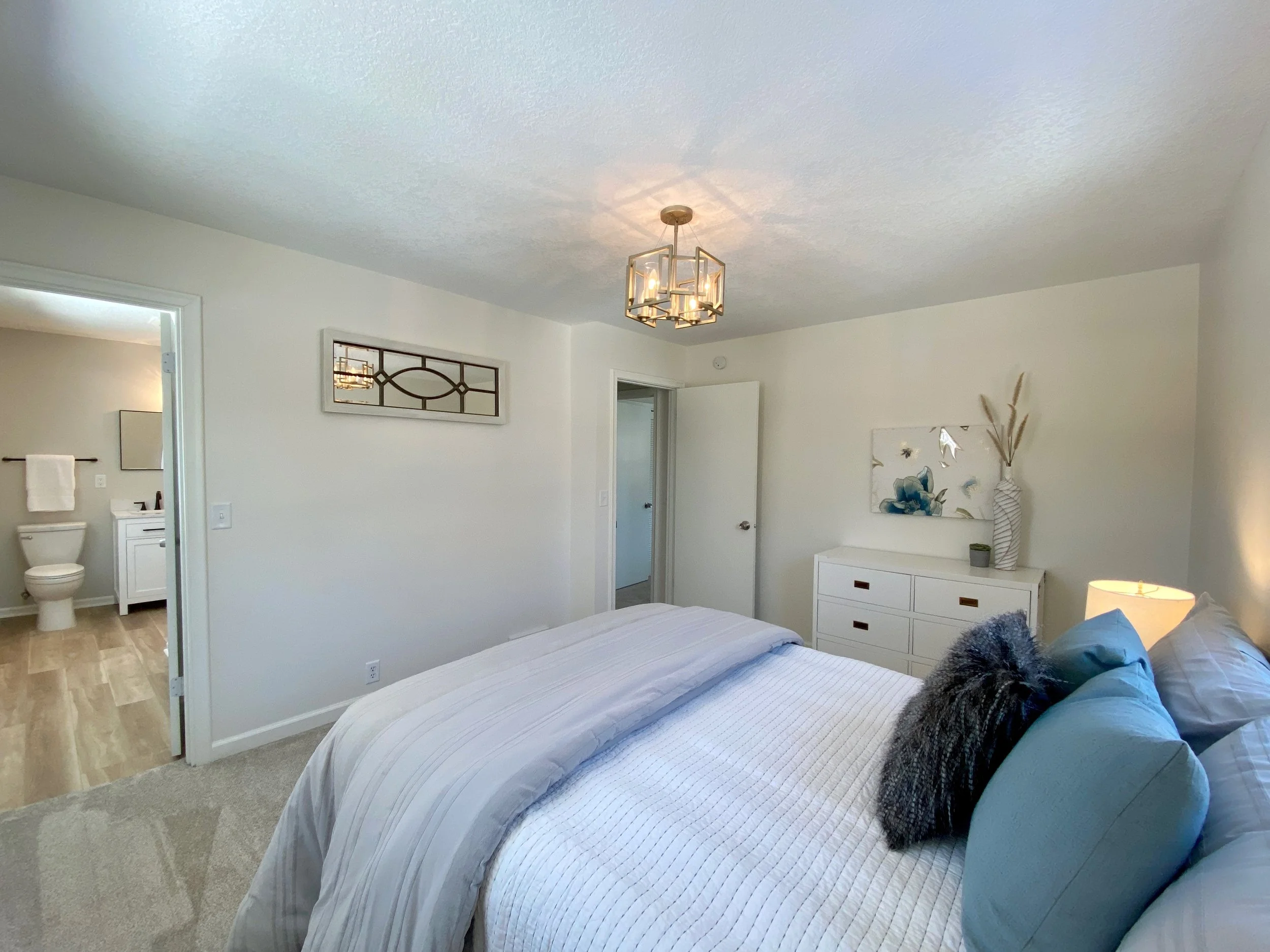 GALLERY — Evoke Homes