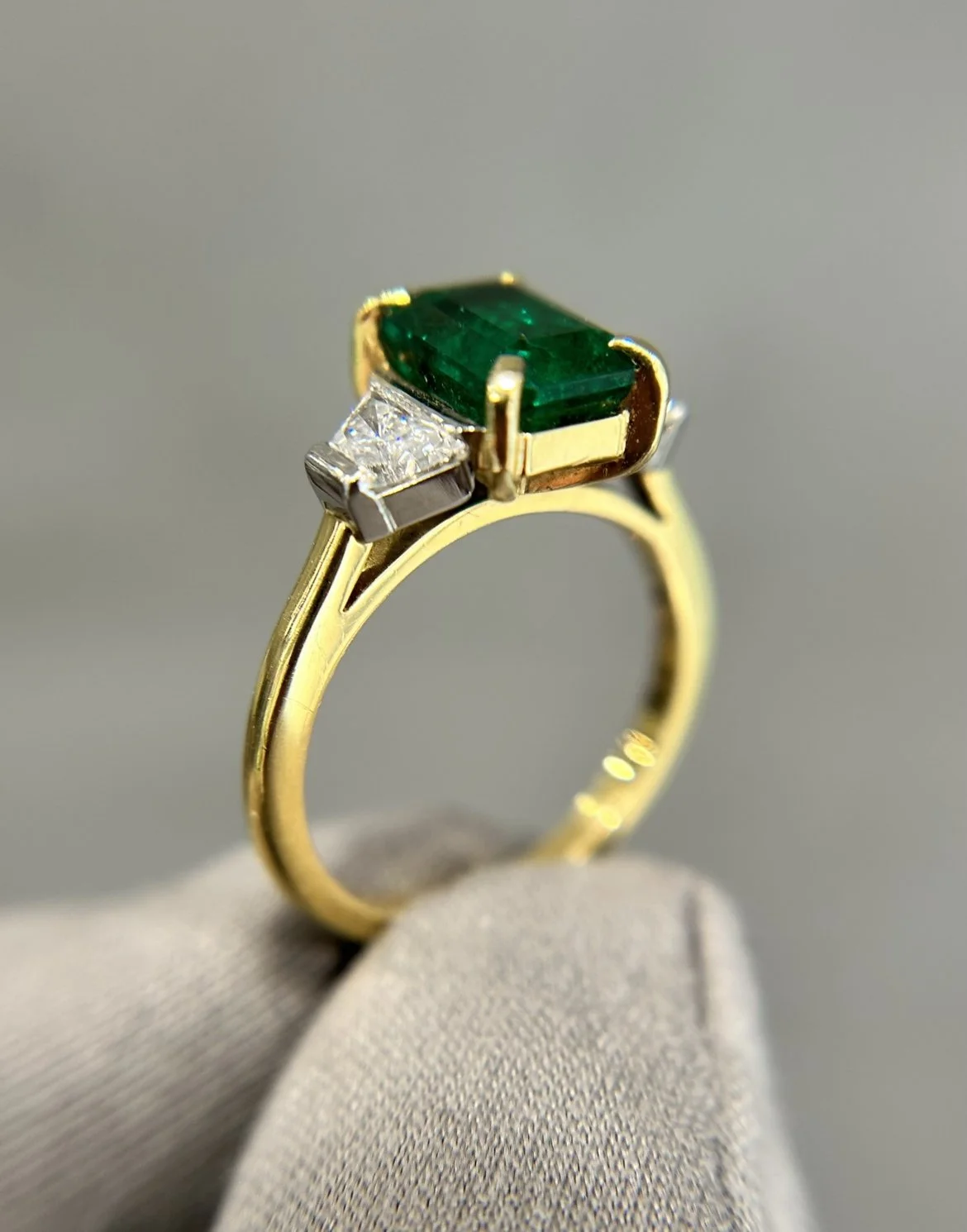 Christopher James Jewellers | Diamond Specialist Since 1978