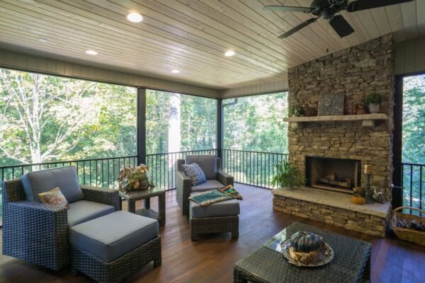 DSI Westbury® ScreenRail | AMERICAN LUMBER
