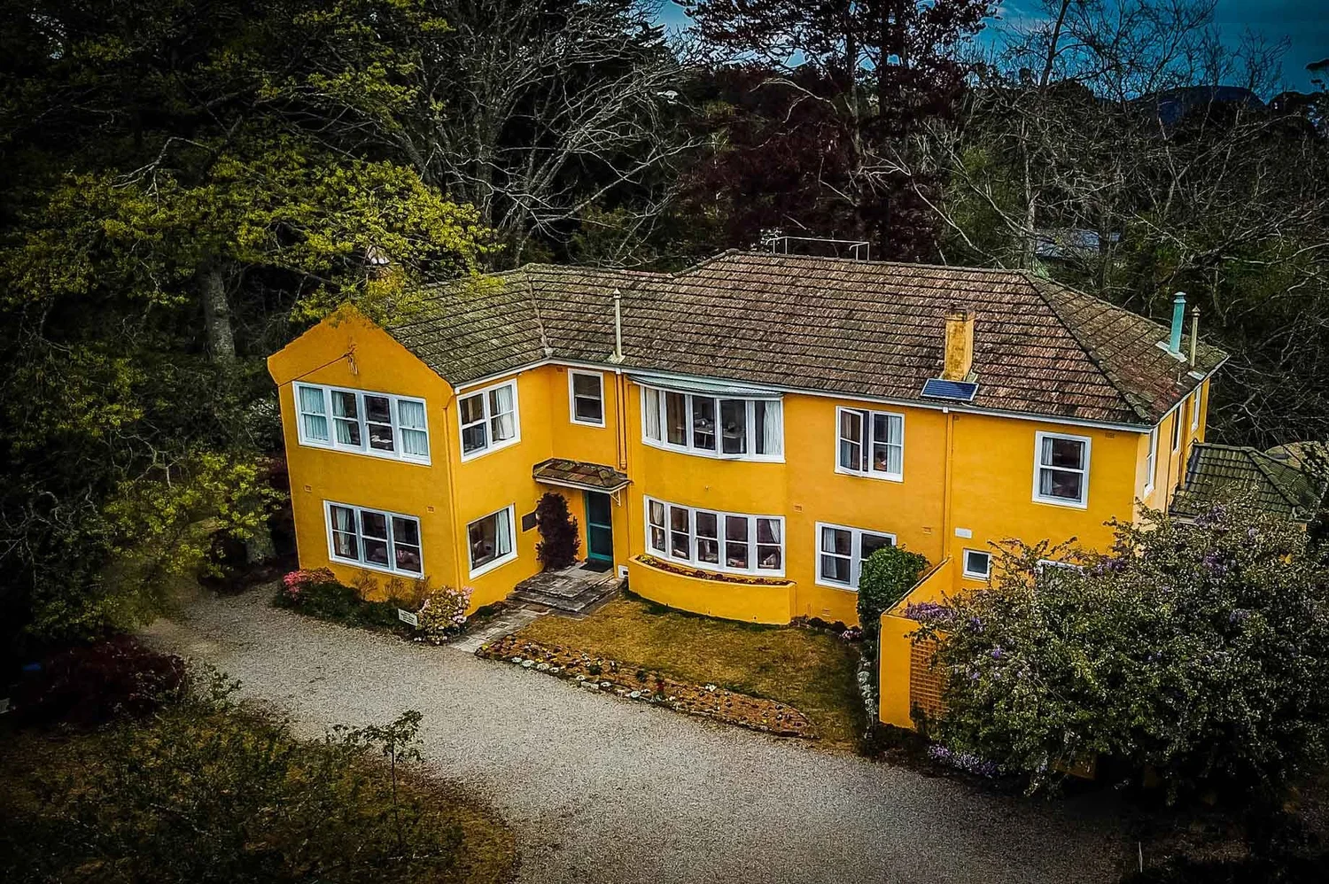 Writer-in-Residence Opportunities — Varuna, The National Writers' House