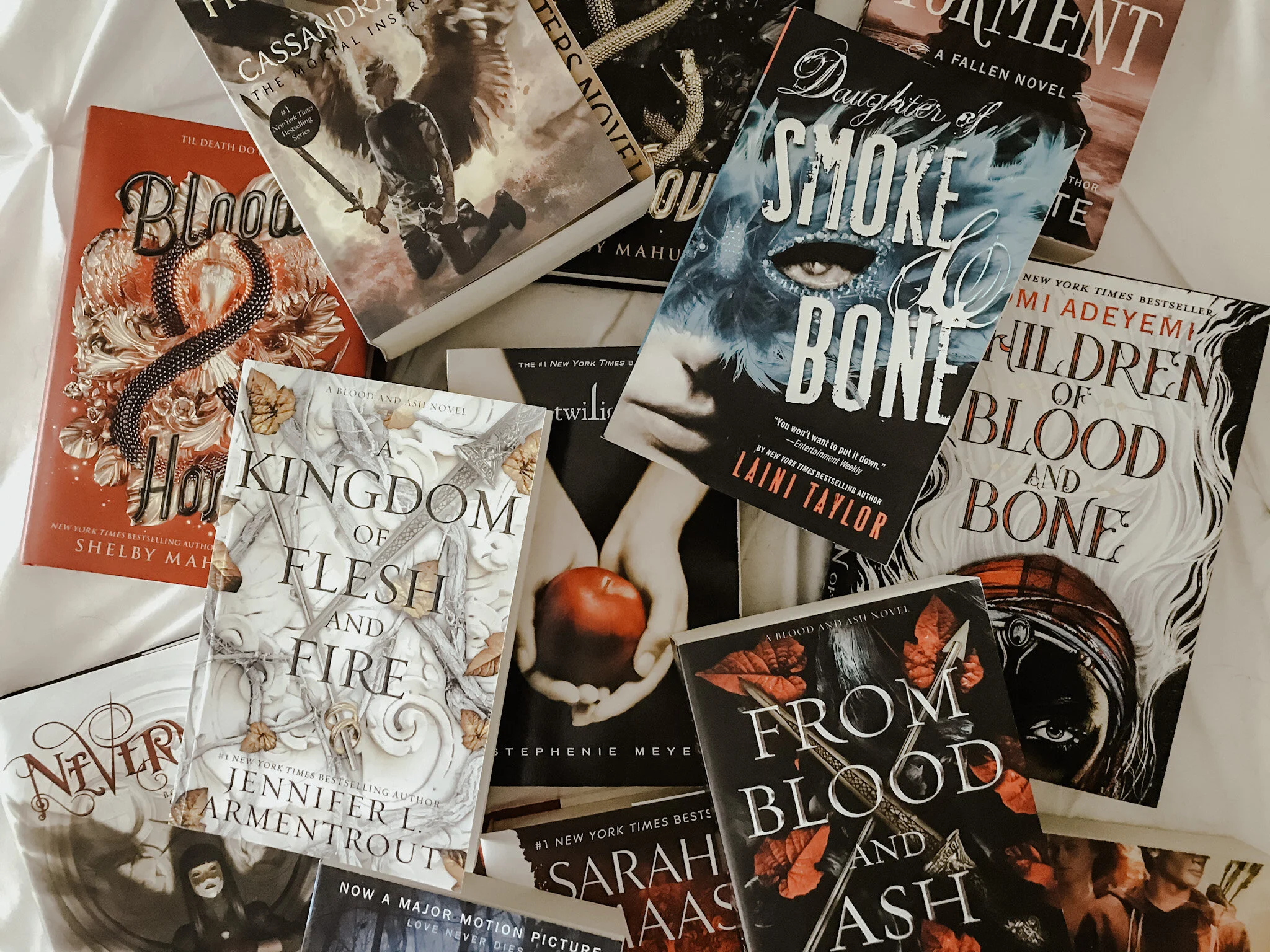 The Ultimate List of Paranormal Fantasy Books — Leah's Little Pleasures