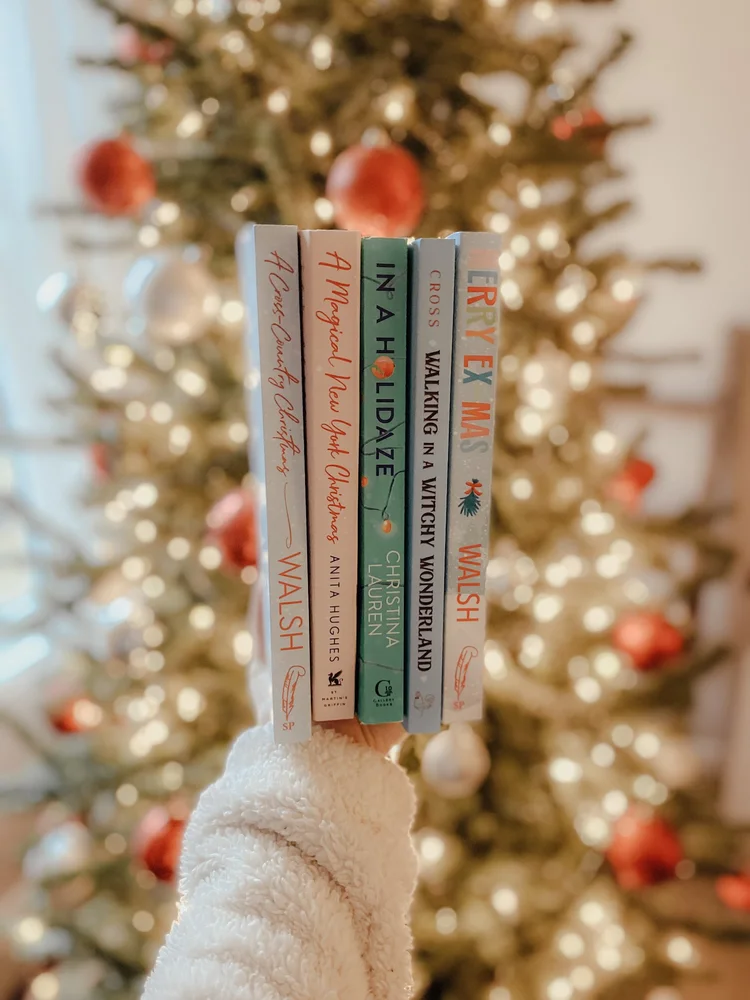 14 Christmassy Books To Add To Your Holiday TBR — Leah's Little Pleasures
