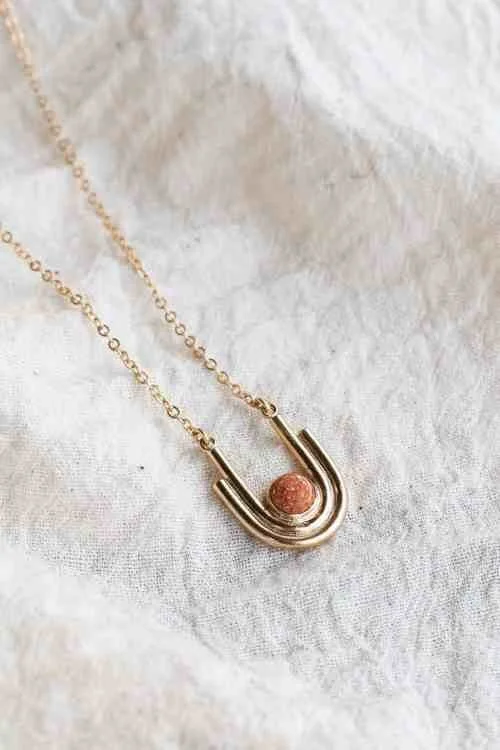 Top 15 Sustainable + Ethical Jewelry Brands 2023 — Sustainably Lazy