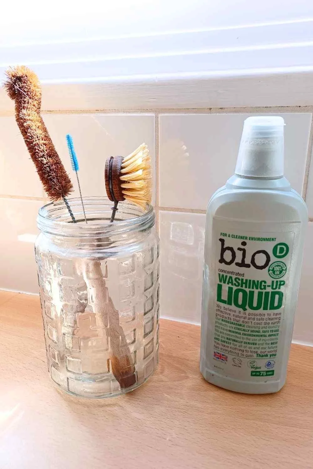 Eco-Friendly Washing up Liquid Investigation:10 Sustainable Brands In ...