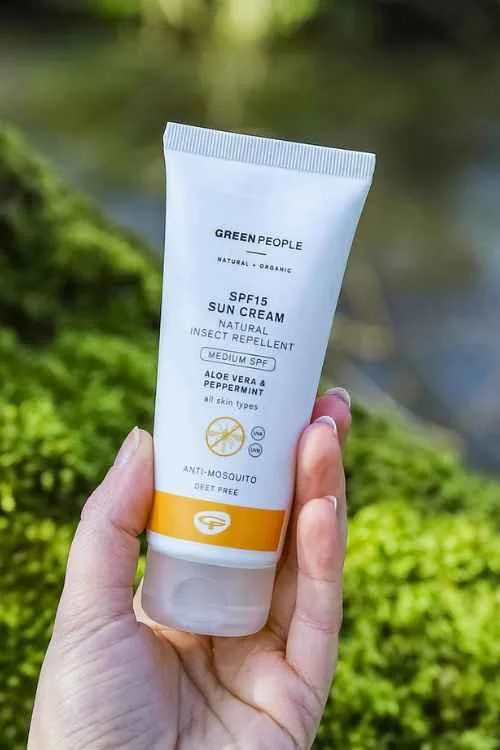 10 Best Eco-Friendly Mineral Sunscreens That Aren't Greenwashing ...