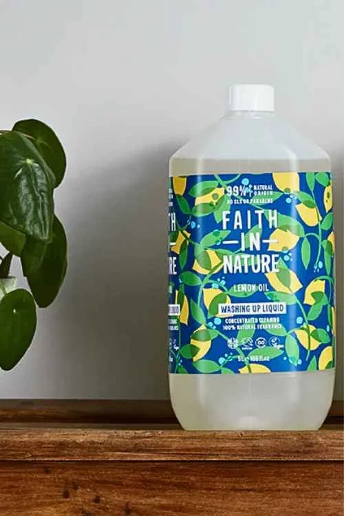 Eco-Friendly Washing up Liquid Investigation:10 Sustainable Brands In ...