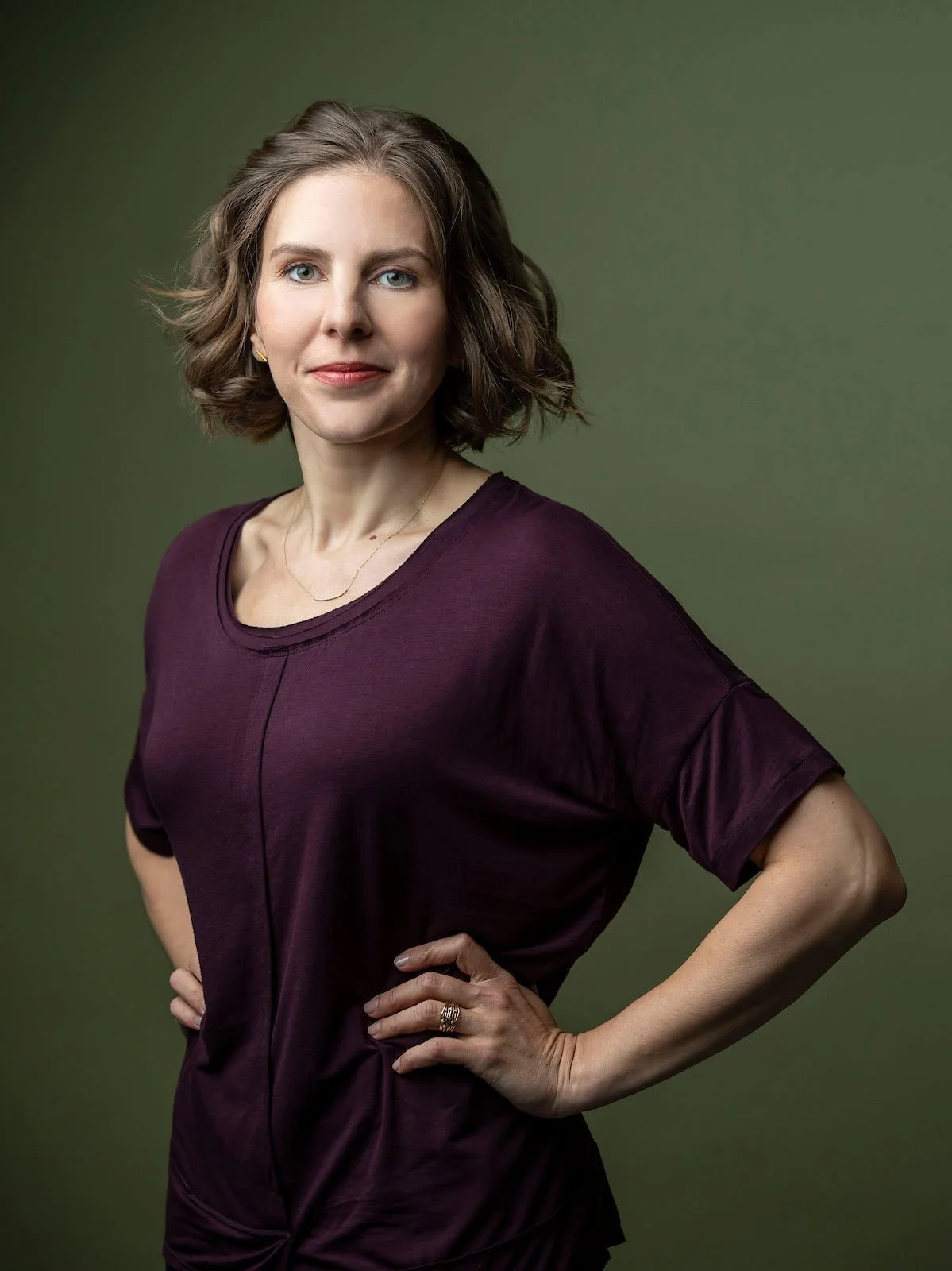 At A Glance | Biographical Info, Anecdotes, Career Highlights, Critical ...