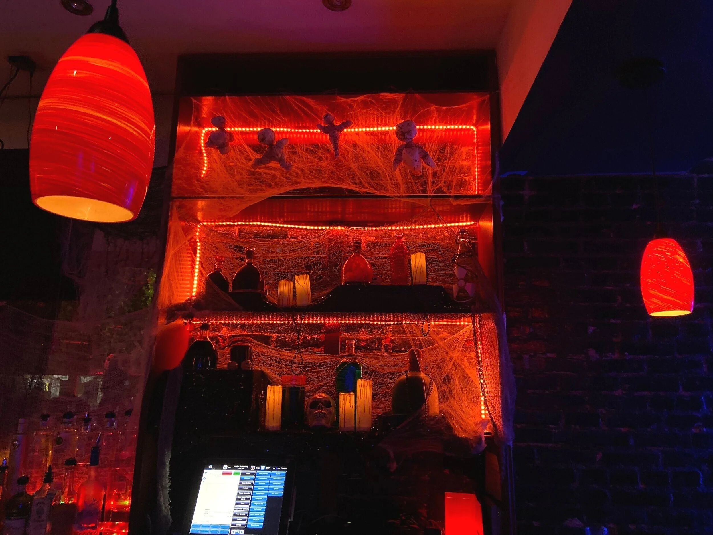 Gallery — — Red Lounge