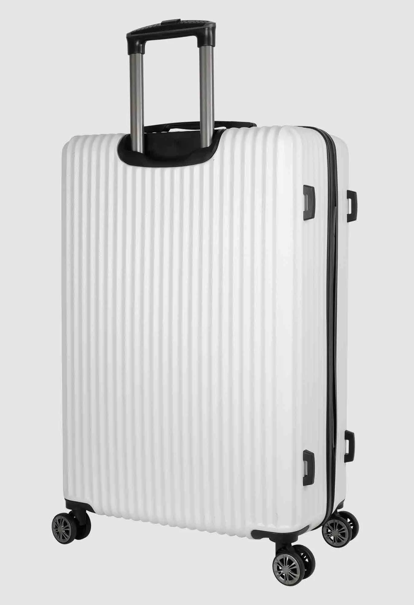 Suitcases — LarsMart