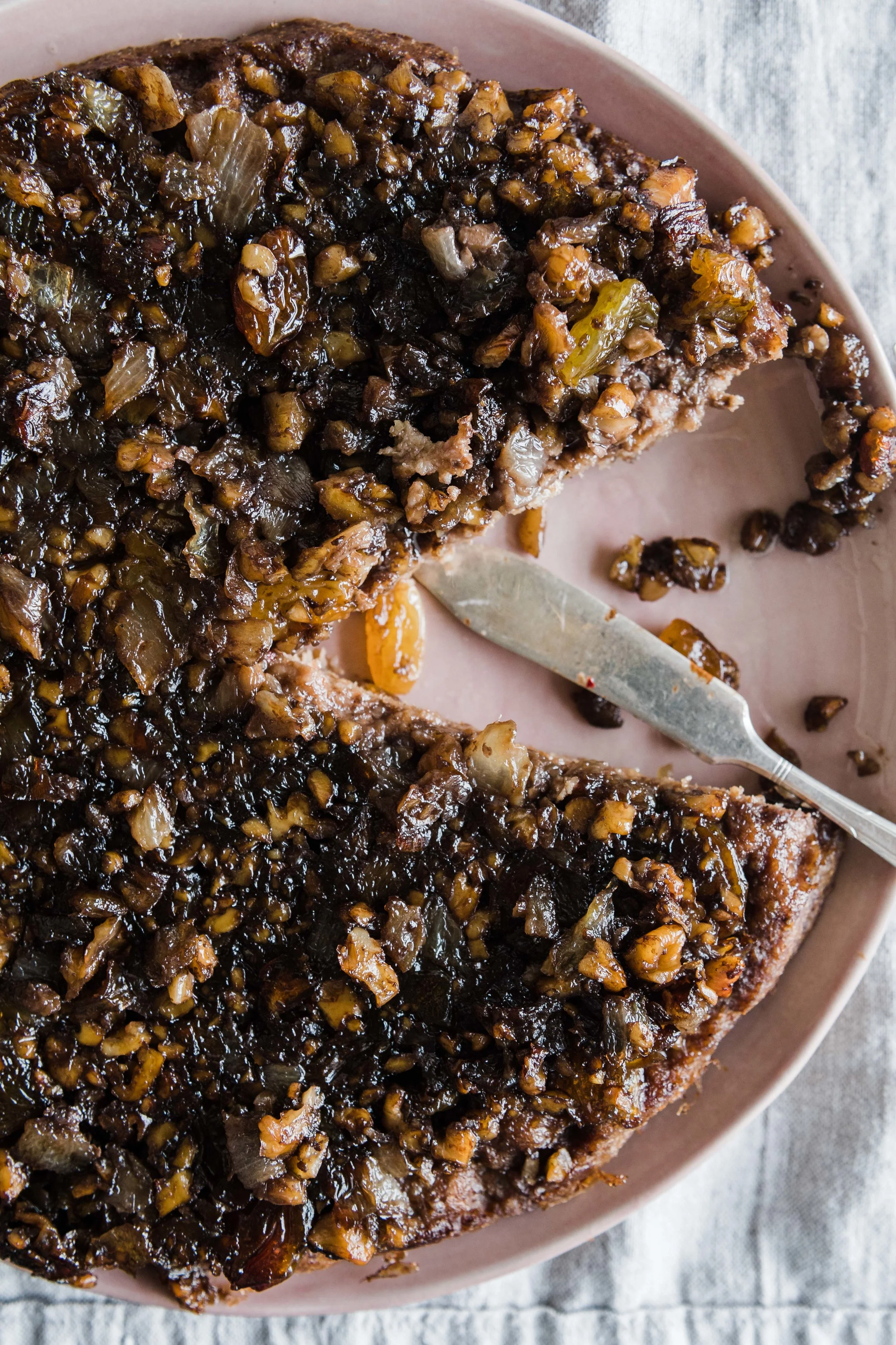 Kibbeh Bizeit (Kibbeh Topped with Tangy Raisins, Walnuts and ...