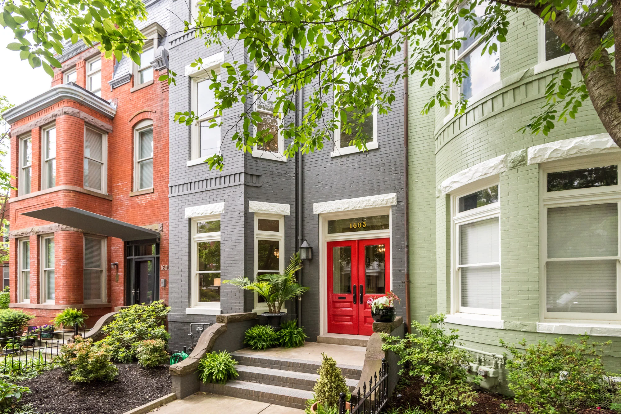 April Garrison Straus