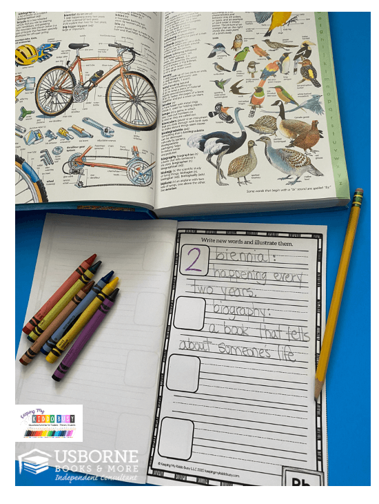 KIDS DICTIONARY & THESAURUS Book Companions — Keeping My Kiddo Busy