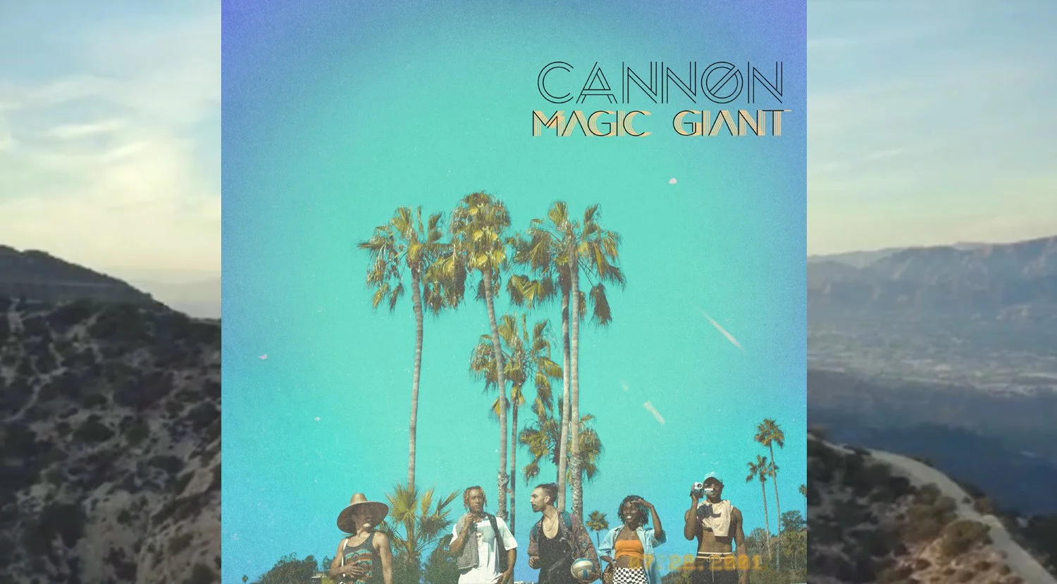 MAGIC GIANT