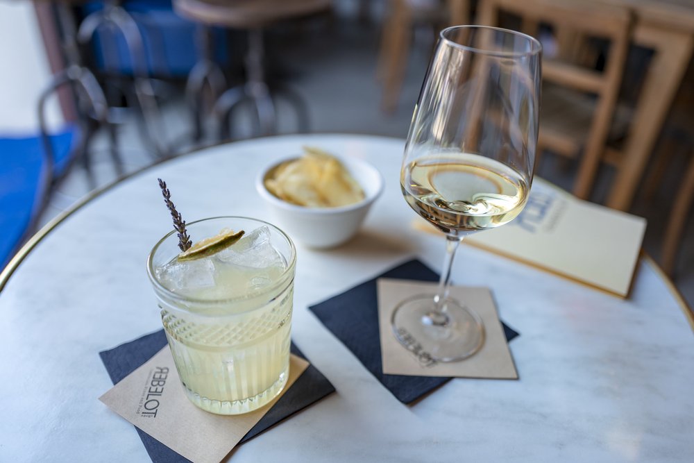 A Weekend in Milan — Cocktails and Carry-Ons