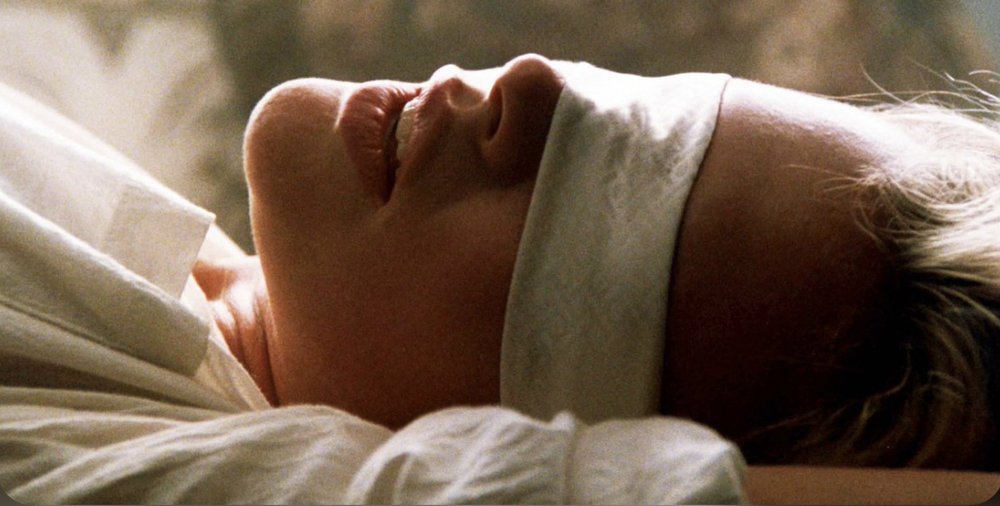 Some Are Wondering Why Sex Has Disappeared From Movies — World Of Reel