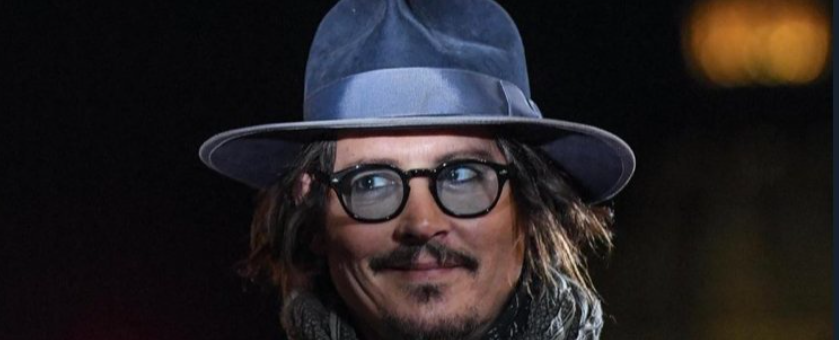 Disney Wants Johnny Depp Back for ‘Pirates of the Caribbean 6' — World ...