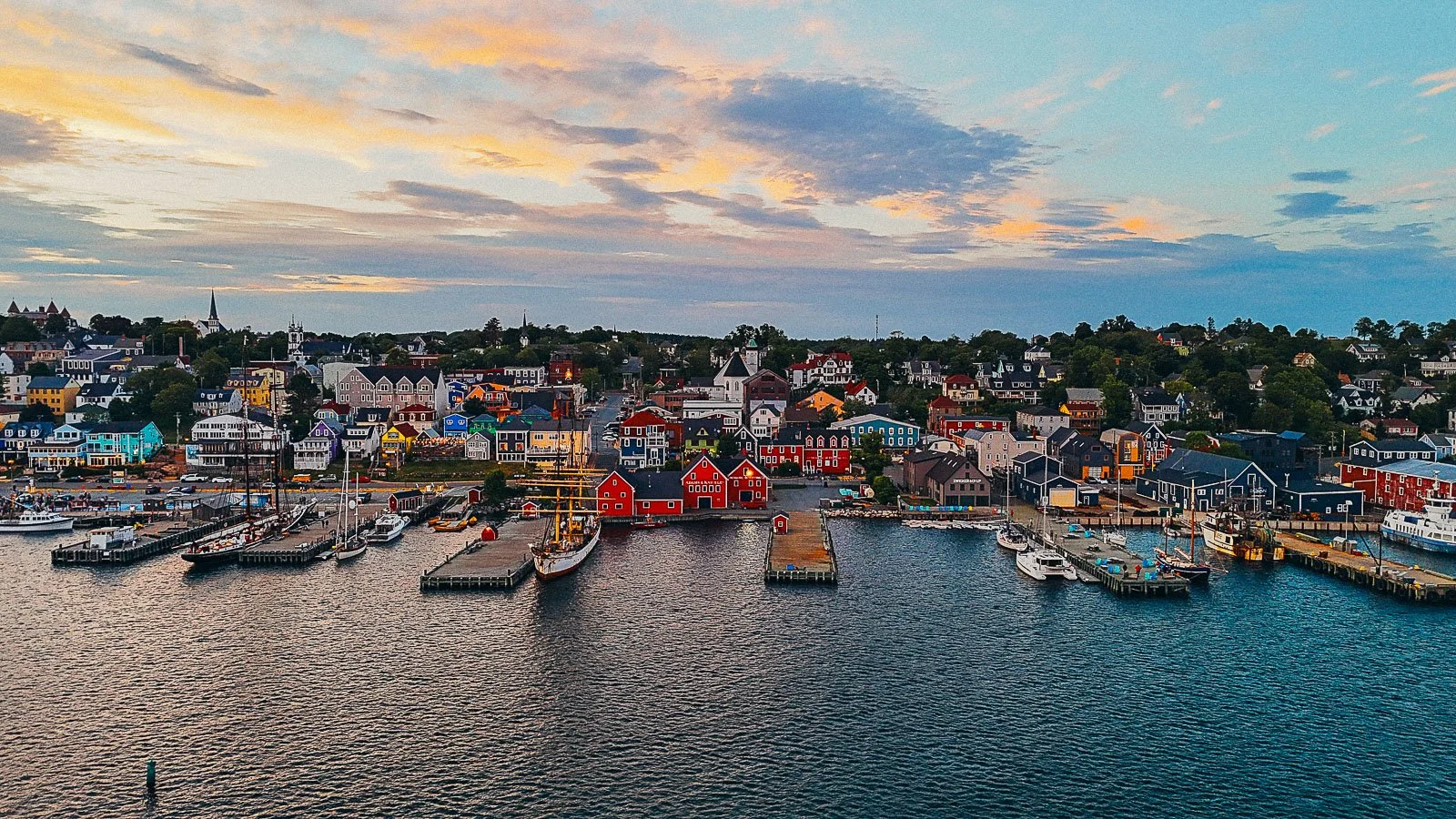 31 Best things to do in Lunenburg, Nova Scotia — Helena Bradbury