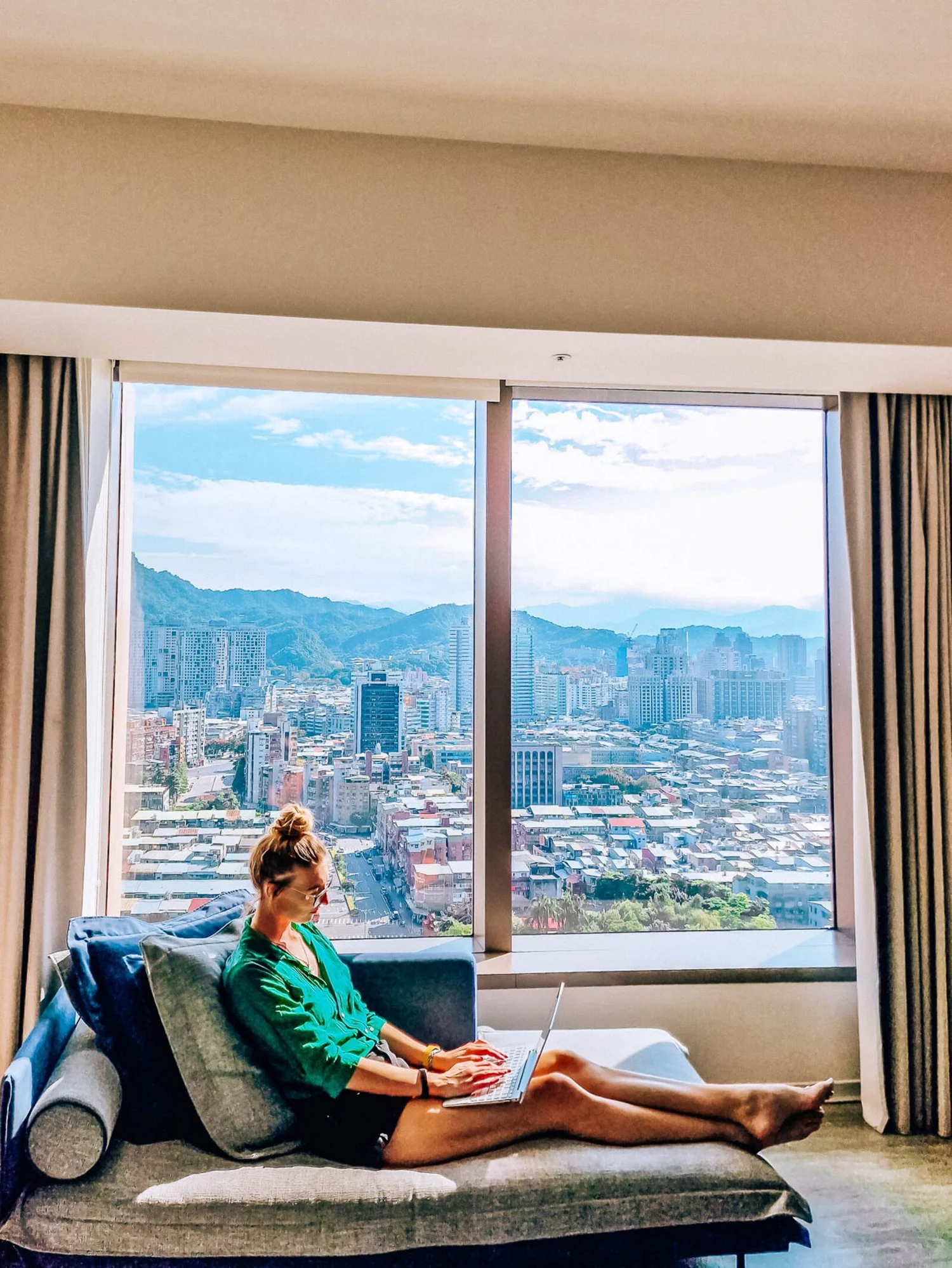 The best hotel in Taipei with a view: Amba Hotel Songshan — Helena Bradbury