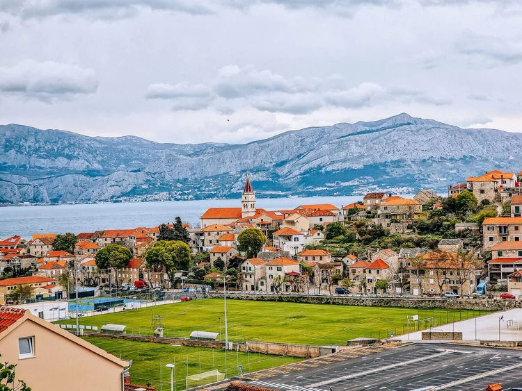 A guide to Postira on Brac Island as a digital nomad — Helena Bradbury